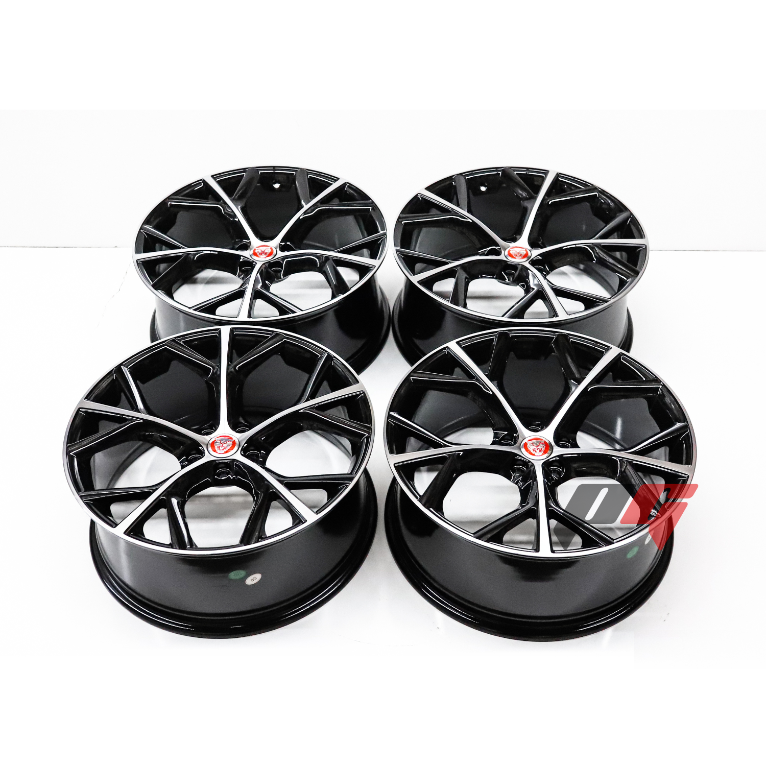 20"x8.5" Black & Silver Flow Formed Wheels (5x108) for JAGUAR ...
